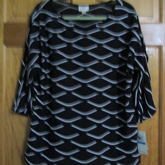 ECI | Tops | Eci New York Womans Black White Top Size Xl Semi Sheer Nwt ...